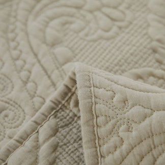 Beige Quilts Cotton Farmhouse Quilt Bedding Set Damask Coverlet Set ...